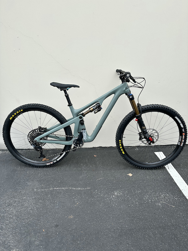 2023 Yeti SB130 C2 with Fox upgrade fork-Medium frame Rhino For Sale