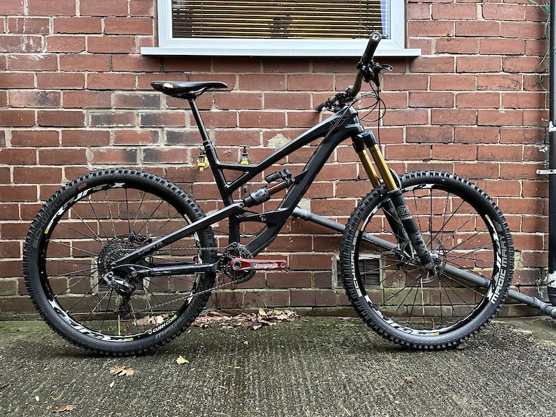 2016 YT Capra CF Pro For Sale
