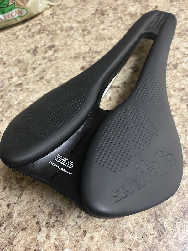 2023 New Selle Italia Novus Boost Evo Superflow For Sale