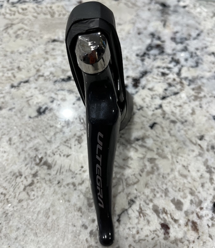Shimano Ultegra 11 speed Right shifter ST-R8020 For Sale