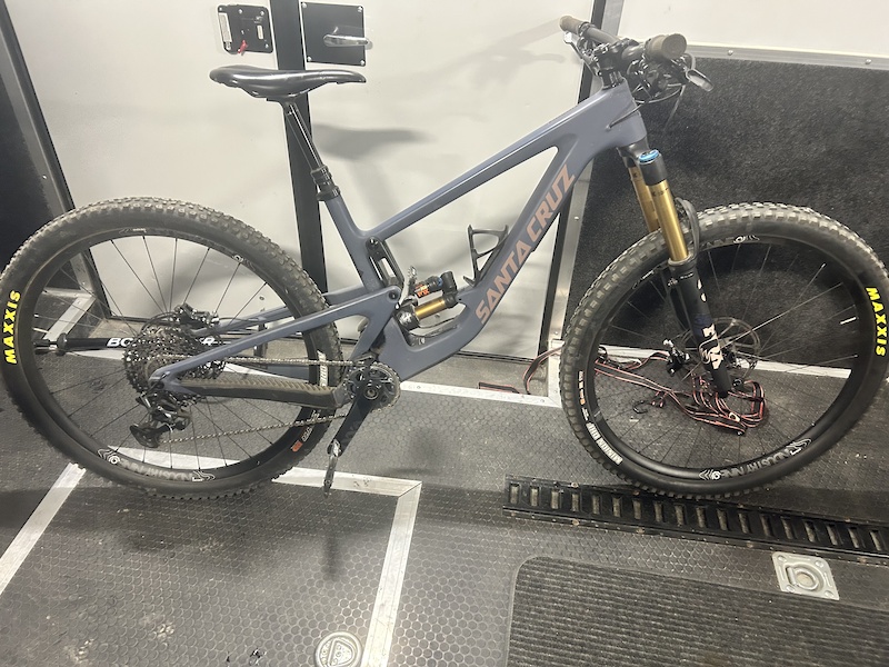 2021 Santa Cruz Megatower For Sale