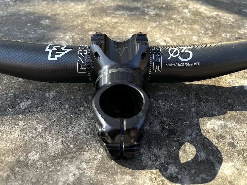 Race Face Next R Bars and Stem with Ergon Grips For Sale