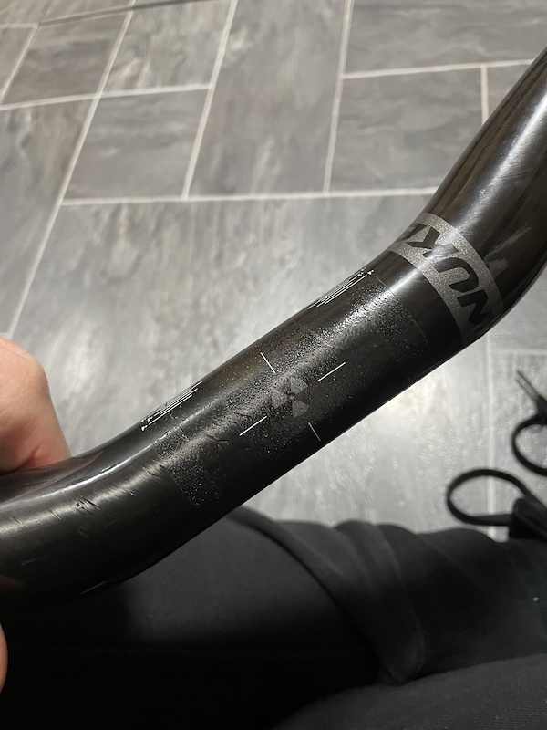 2022 Nukeproof Hzn V2 Carbon Bars 35 clamp 38 rise 780 wide For Sale