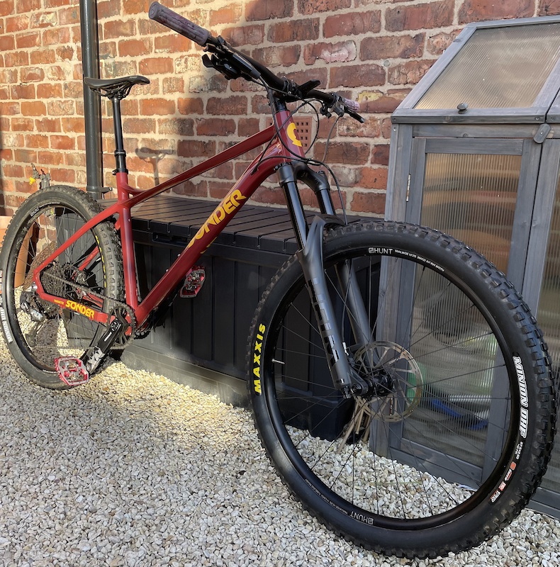 2022 Sonder Transmitter, frame size large, 27.5 wheels For Sale