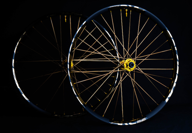 2023 Custom Wheelset I9 Hydra + Race Face ARC Offset 30 For Sale