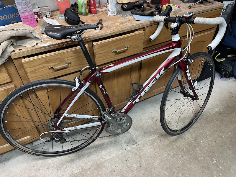2014 Trek Lexa Road Bike 52CM LIKE NEW For Sale