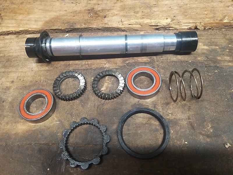 2022 Mavic e deemax rear hub parts and axle For Sale