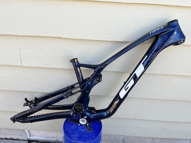 2022 GT Force Carbon Pro LE high pivot frame-LIKE NEW! For Sale