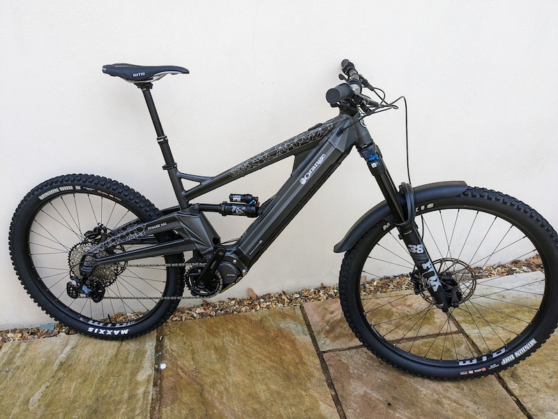 2022 Orange Phase MX Pro - Medium Excellent Condition For Sale