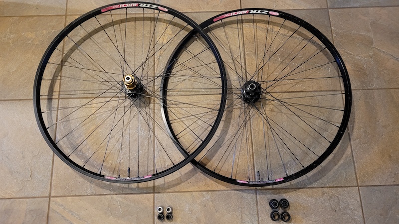 Hope Pro 2 with Stans Arch rims 29er/700c For Sale