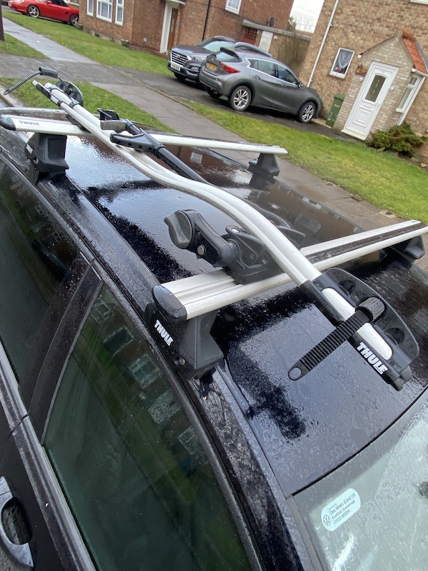 2021 Thule wing bar evo pro bike rack For Sale