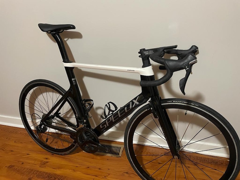 2017 ROAD BIKE SPEEDX LEOPARD For Sale