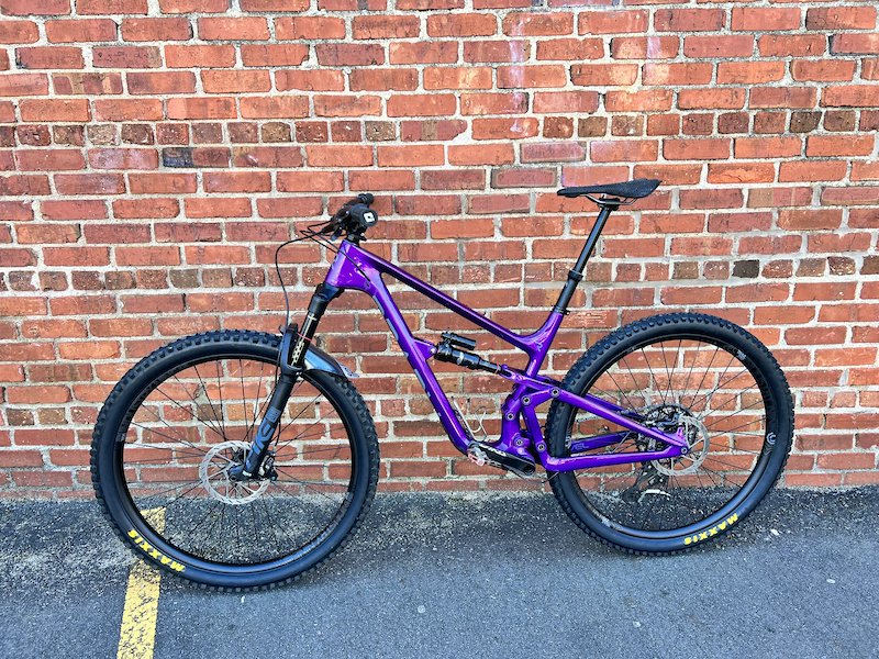 2022 Revel Rascal Size Large For Sale