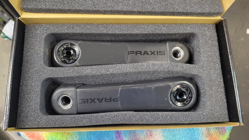 2022 Praxis Carbon Cranks 160mm For Sale