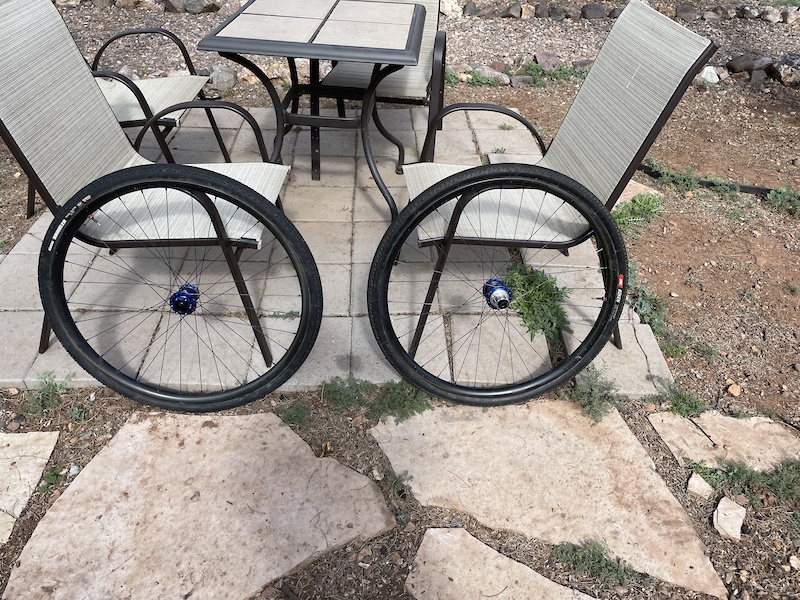 Nox Composites with I-9 Torch hubs, 2 cassettes For Sale