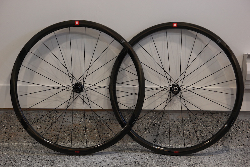 2018 3T Discus Team Carbon Wheelset *REDUCED PRICE* For Sale