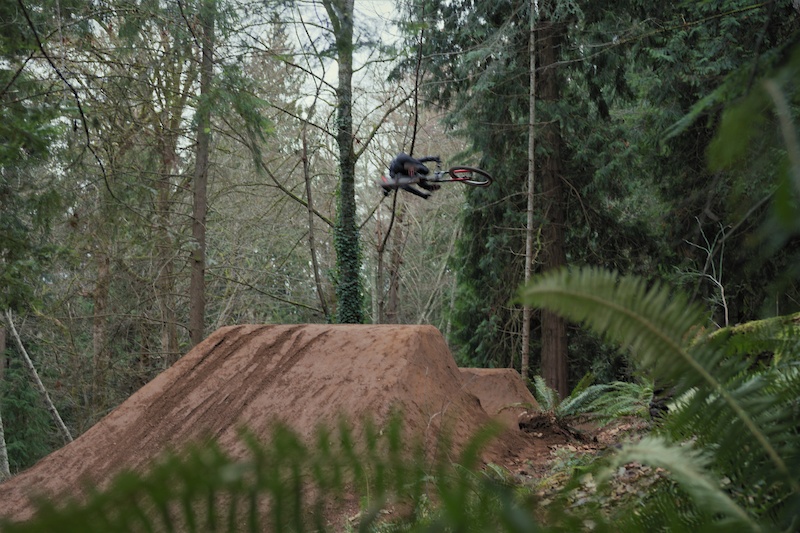 Video: Dreamy Dirt Jumping with Dillon Butcher in 'Island Flow' - Pinkbike