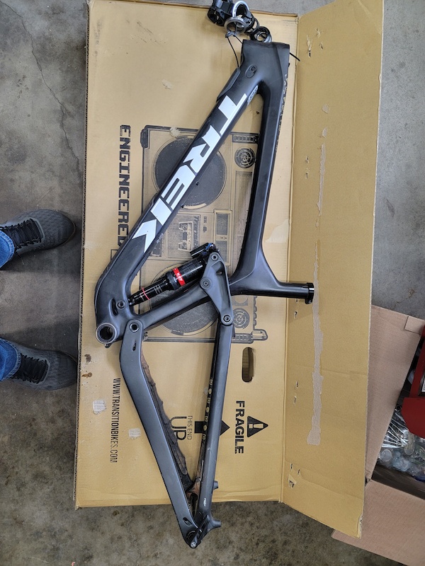 2020 trek slash large damaged downtube For Sale