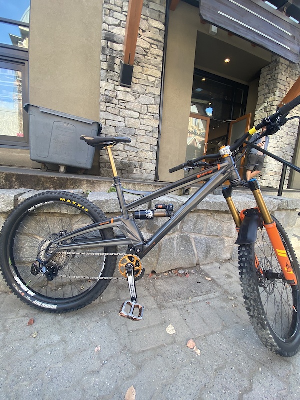 2020 IMMACULATE ORANGE ALPINE FACTORY-with WARRANTY For Sale