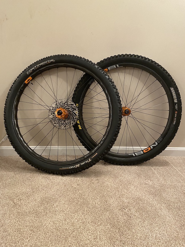 2022 Noble carbon 37 with Industry 9 Hydra hubs For Sale