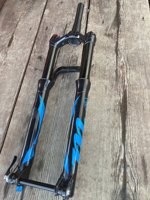 Manitou Magnum Comp 29+ Plus Fork For Sale
