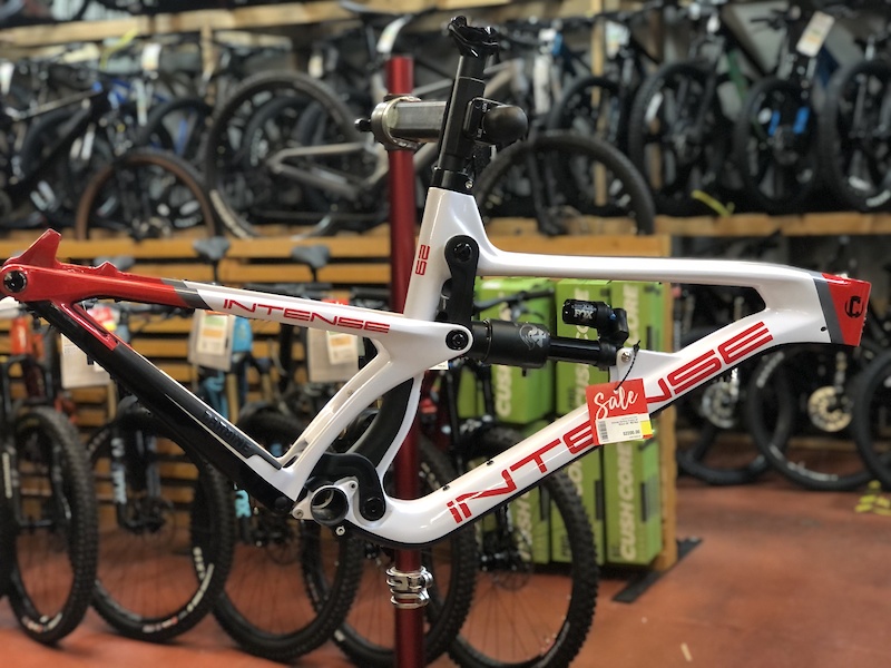 2021 Intense Carbine Frame w/ Shock 29" For Sale