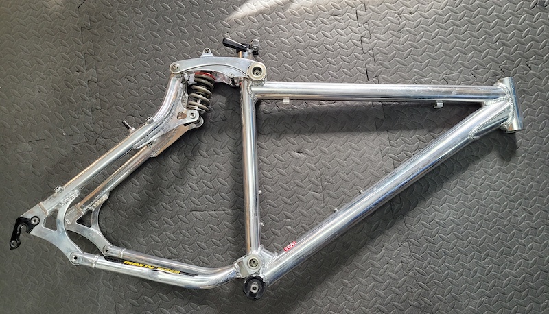 GT LTS-2 1996 vintage frame For Sale