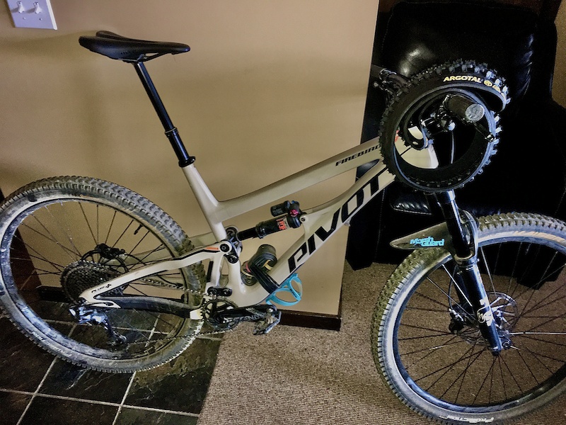 2020 Pivot Firebird 29 For Sale