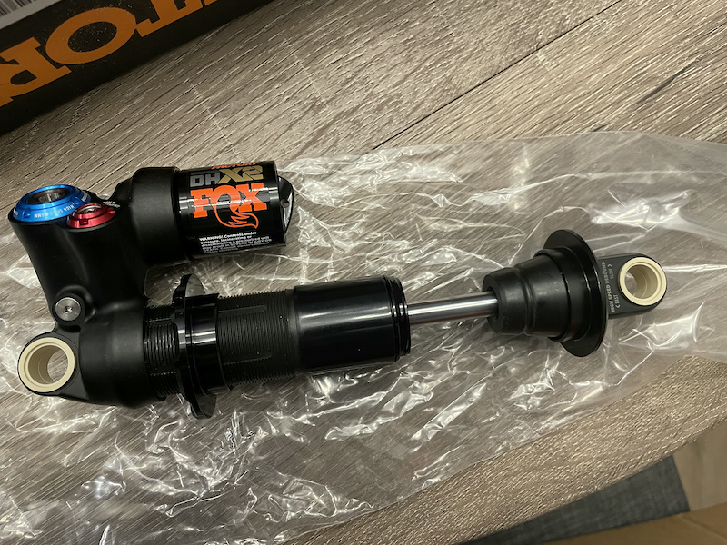 2022 NEW Fox DHX2 210x55, 500lb spring For Sale