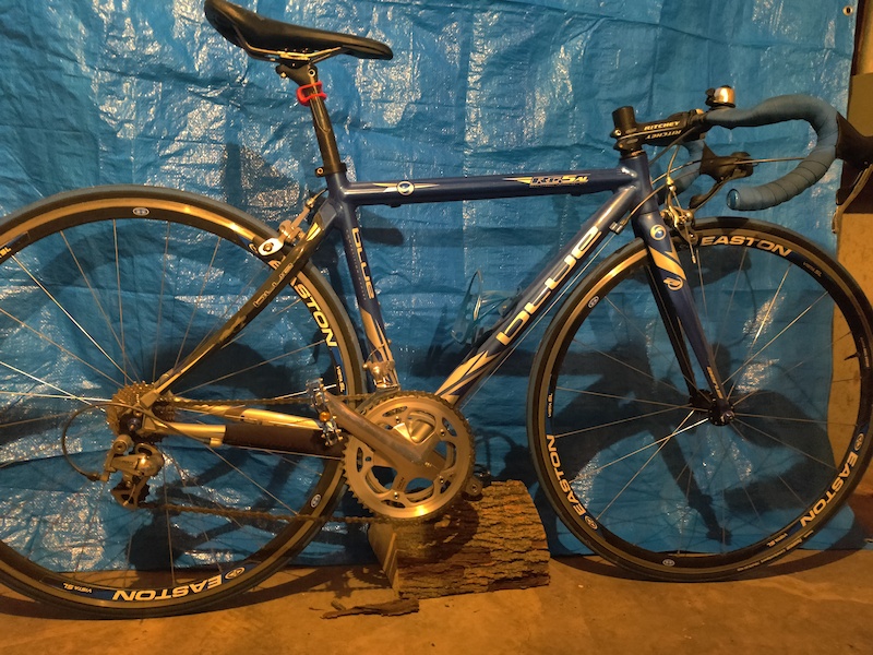 Road Bike Blue 700c For Sale