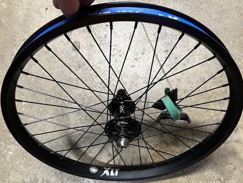 2022 BSD Revolution XLT freecoaster LHD FEMALE AXLE Ti bolt For Sale