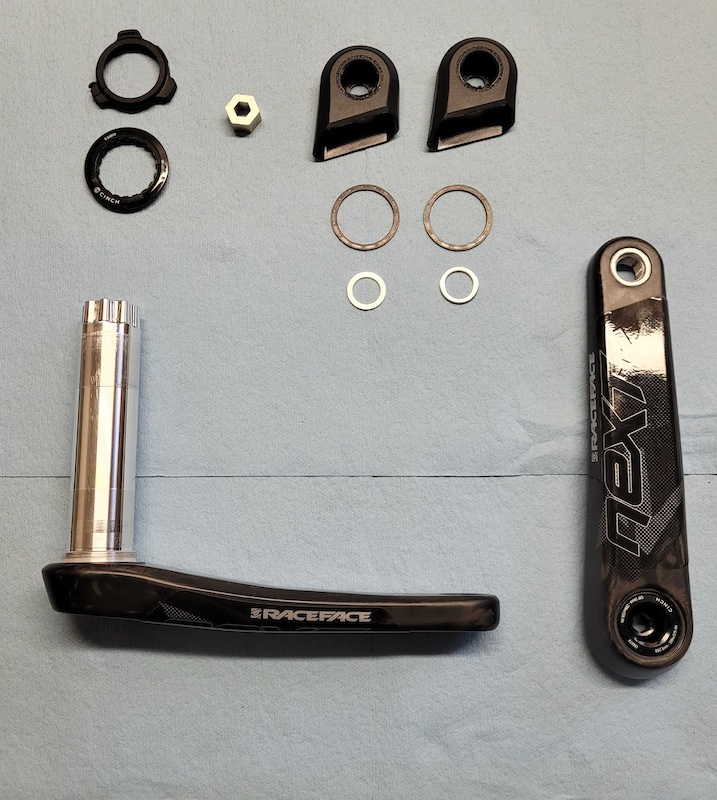 2022 Race face Next R carbon cranks 170mm For Sale