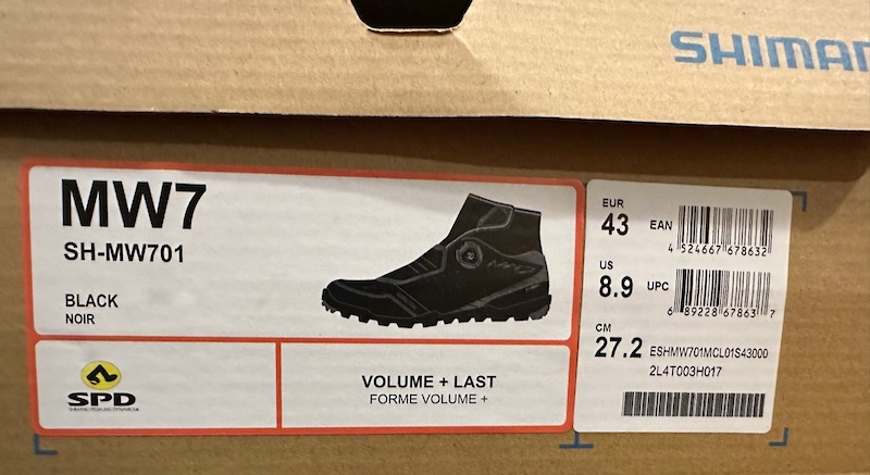 2022 Shimano MW7 Gortex Winter Shoes 43 Euro, 9.5 US For Sale