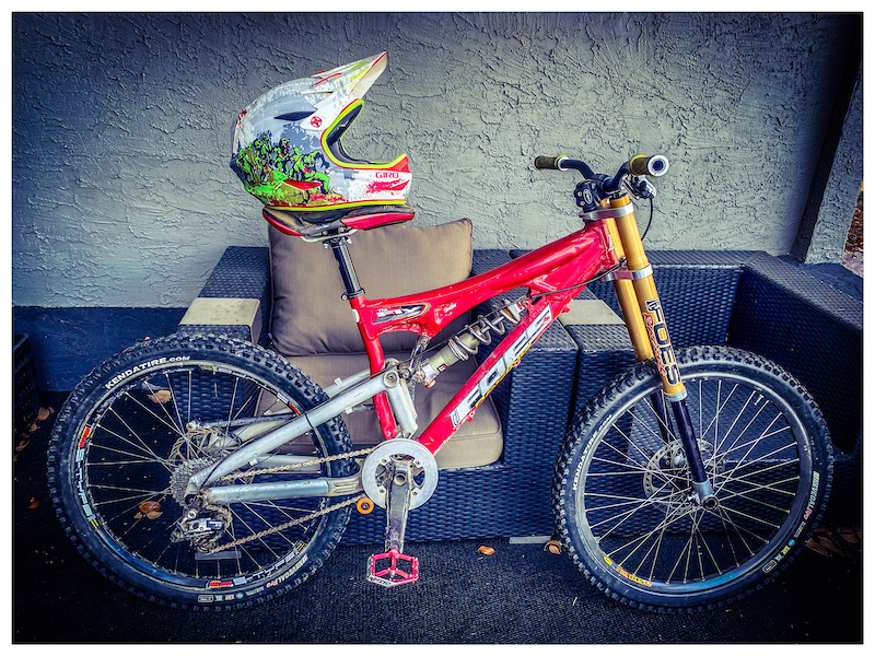 Foes Fly $1500 Canadian For Sale