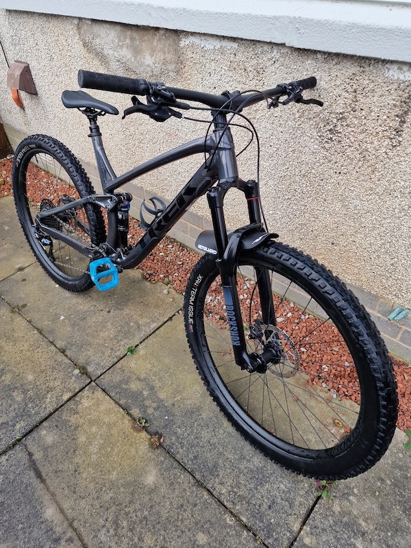 2022 Trek Fuel ex7 ( XL frame ) For Sale