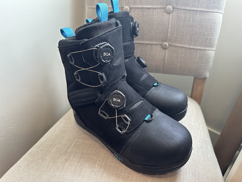 2022 45NRTH Wolfgar Boots- size 45 For Sale