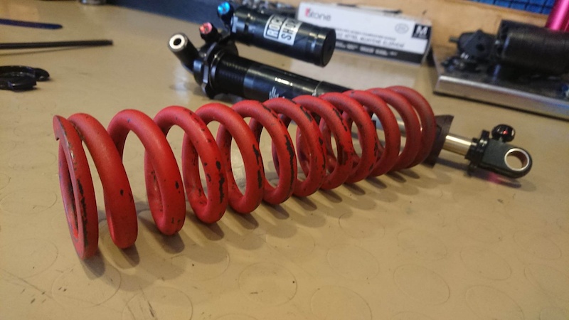 2020 rock shox vivid r2c 287mm spring 250lbs For Sale