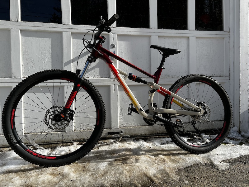 2021 Polygon Siskiu D5 Medium (Pending Sale) For Sale