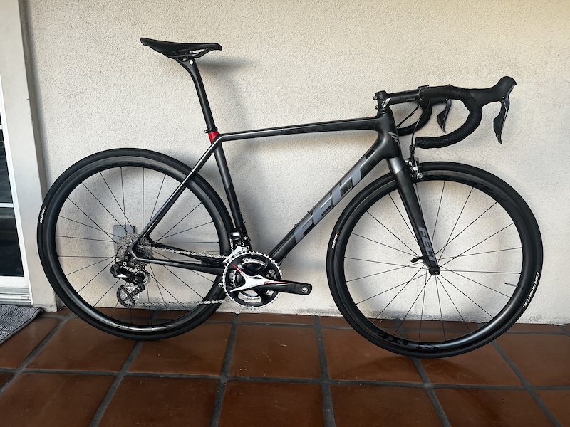 2019 Felt FR1 carbon road bike For Sale