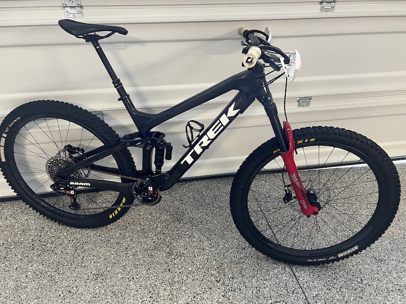 2019 Trek slash For Sale