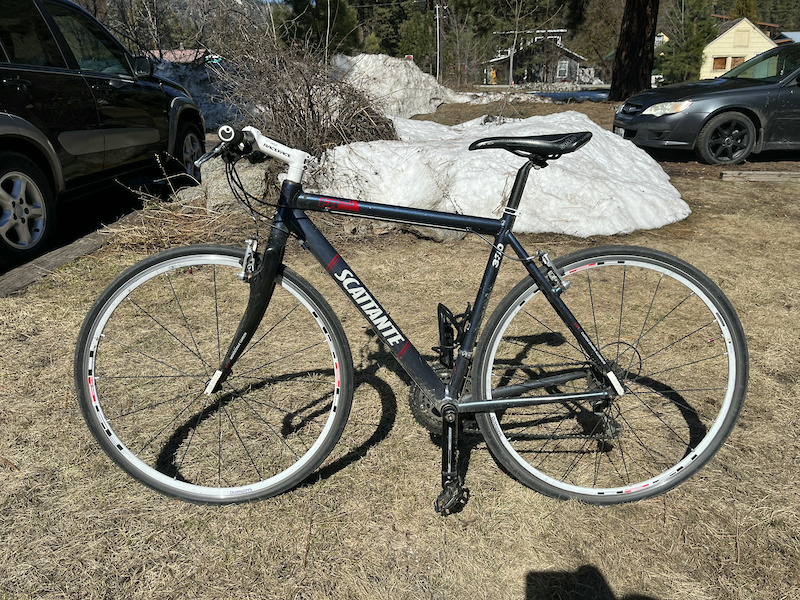 2010 Scattante R330 Road bike For Sale