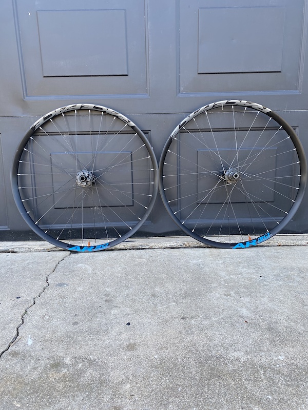 RaceFace wheel set For Sale