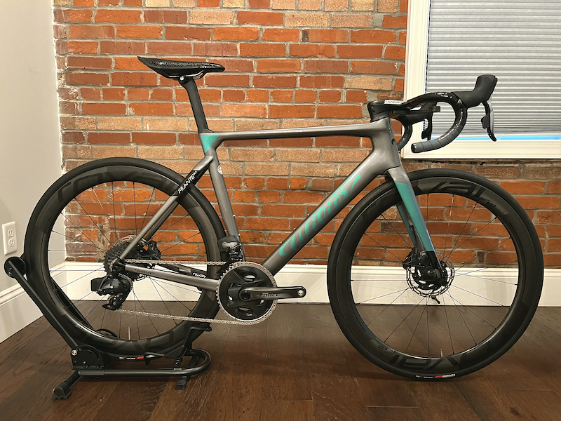 2022 Wilier Filante SLR Frameset & Integrate Bar For Sale