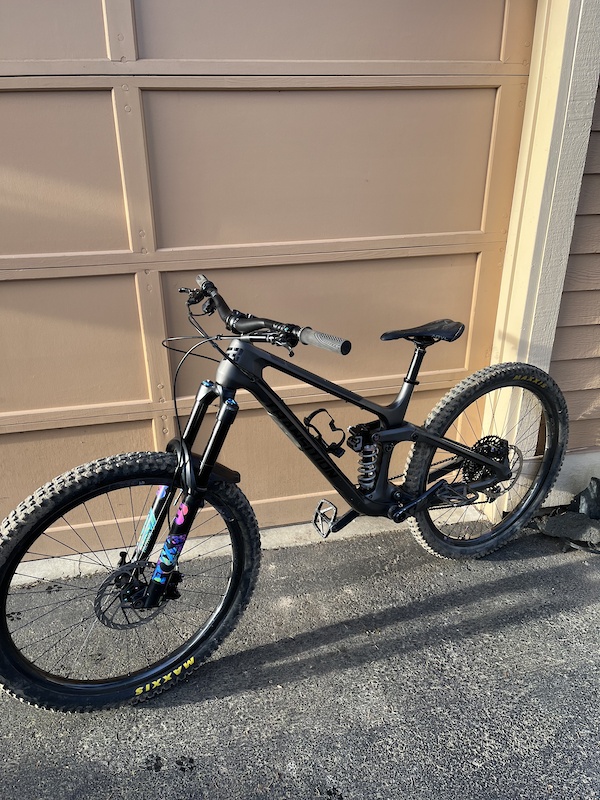 2021 Sentinel V2 with Push and Carbon Wheels For Sale