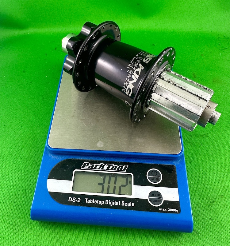 CHRIS KING ISO Rear Disc Hub Serviced - Black For Sale