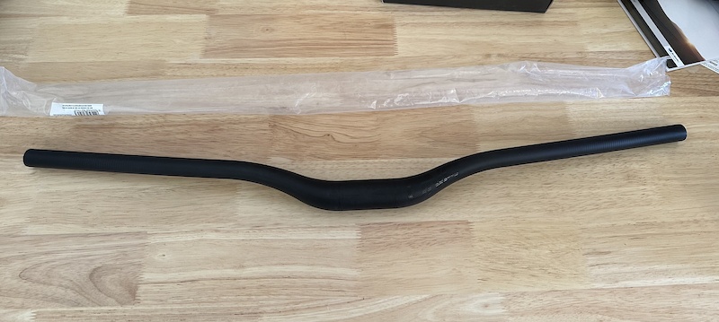 2022 OneUp Carbon 35 Riser Bars 800mm x 35mm Rise For Sale