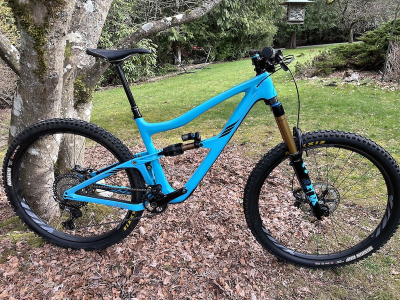 2021 Ibis Ripmo V2 Large XT build with carbon i9 wheels For Sale