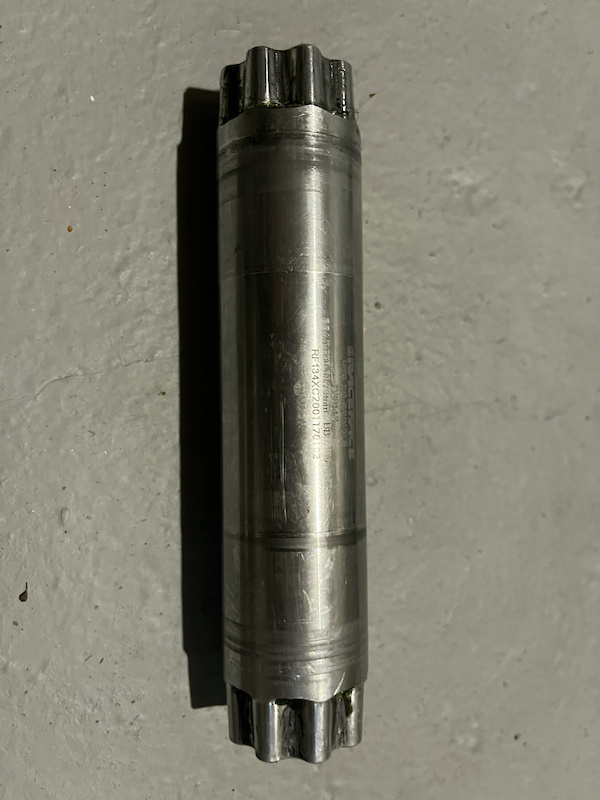 2021 136mm spindle for 30mm RF/Easton cranks For Sale