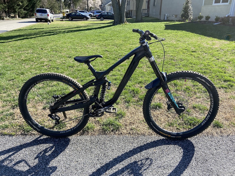 2022 Trek Session 8 For Sale