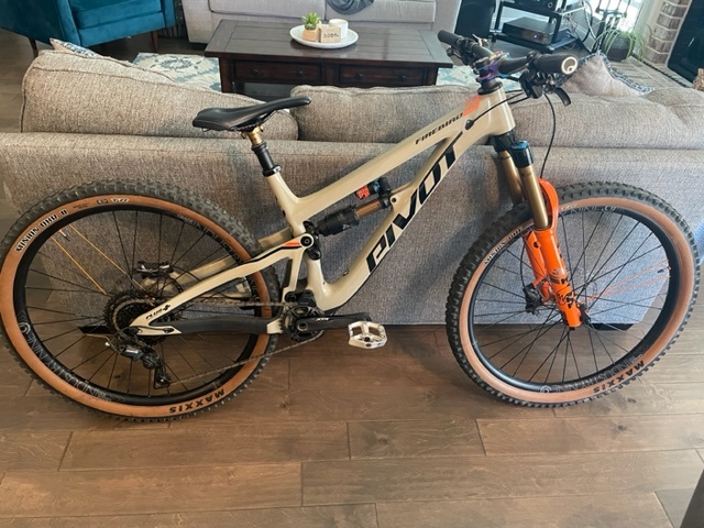 2020 Pivot Firebird For Sale